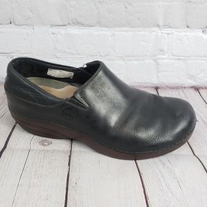 Timberland | Shoes | Timberland Leather Clogs Womens 8 M Shoes | Poshmark